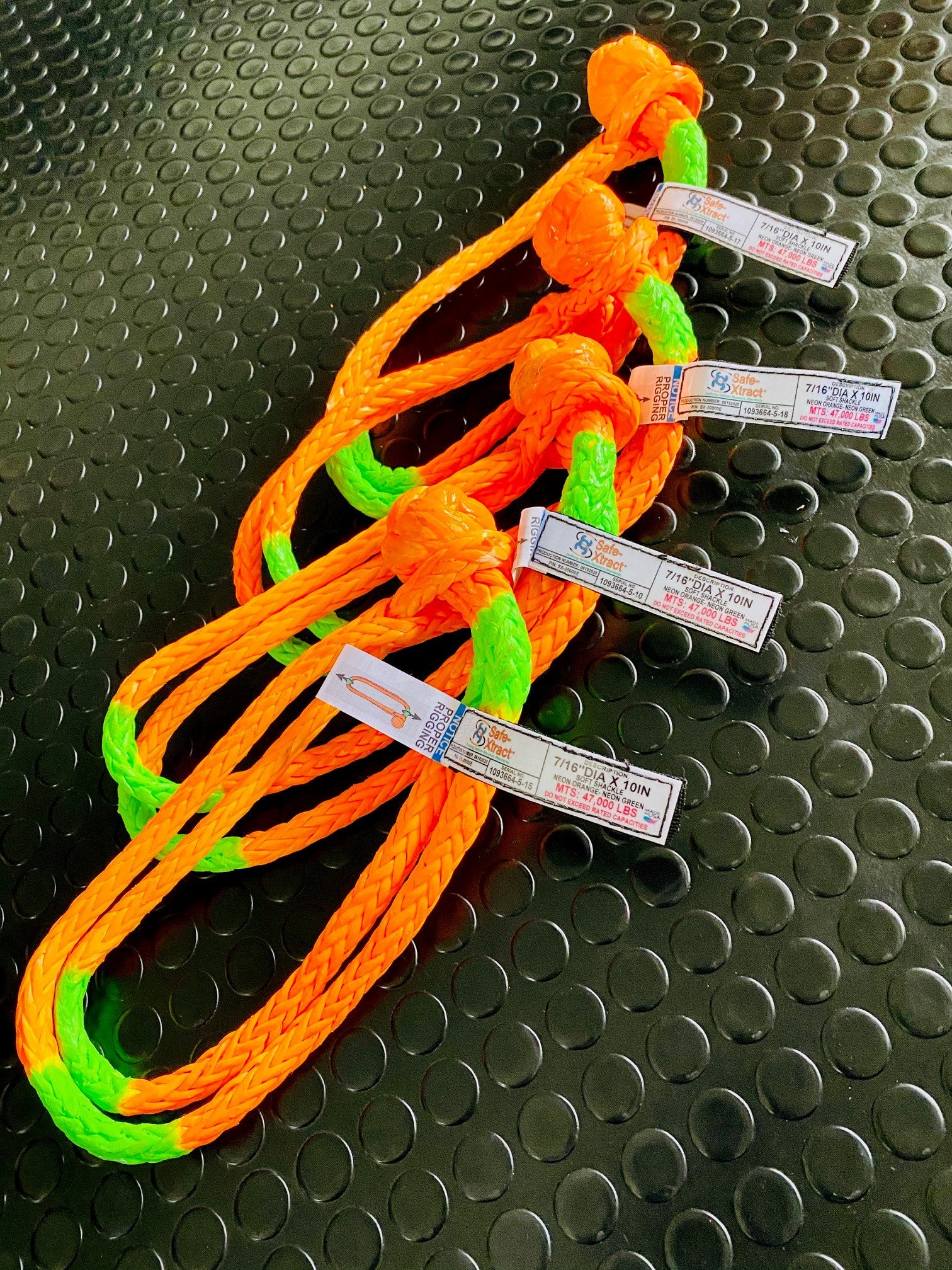 SAFE-XTRACT SOFT SHACKLE (7/16" X 10") (47,000 LB MTS) | ARC Off-Road ...